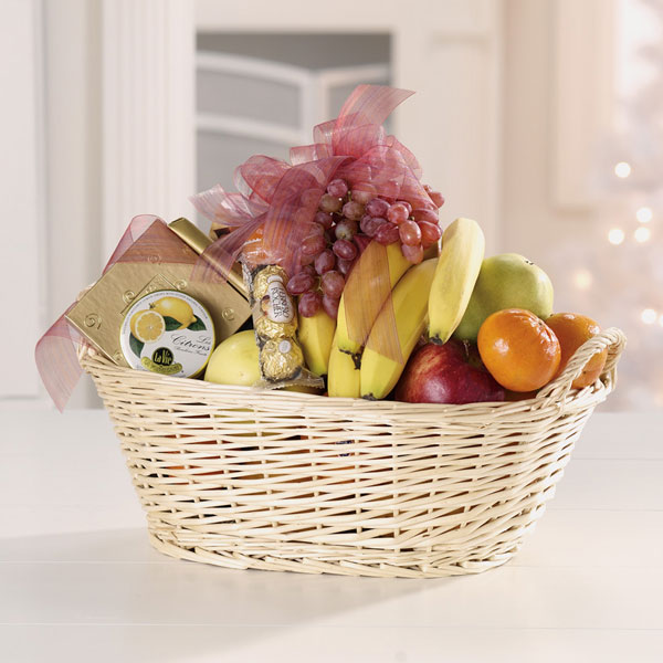 Fruit & Gourmet Basket :: Smiths Flowers